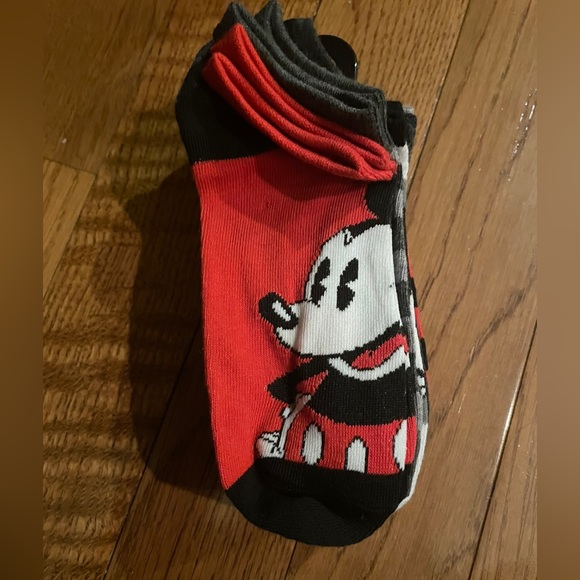 Disney | Accessories | 9 Pairs Of Licensed Disney Mickey Mouse Socks ...
